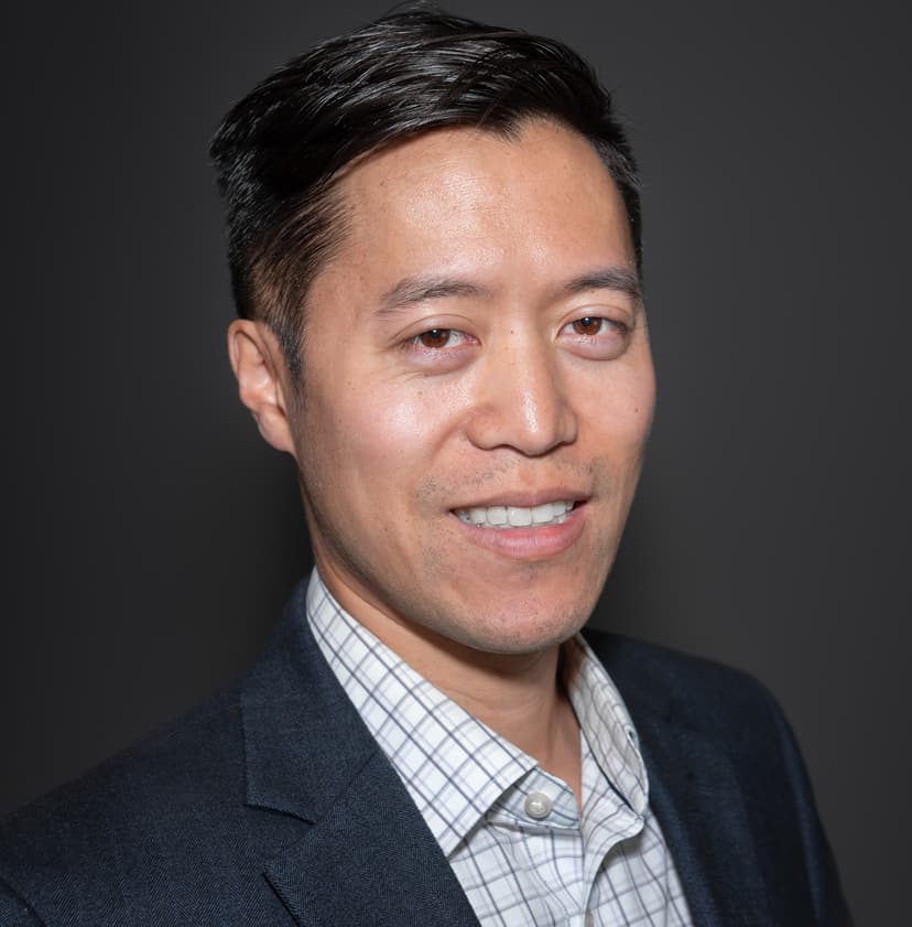 Derrick Ongchin | Product Leadership Coach & Tech Advisor